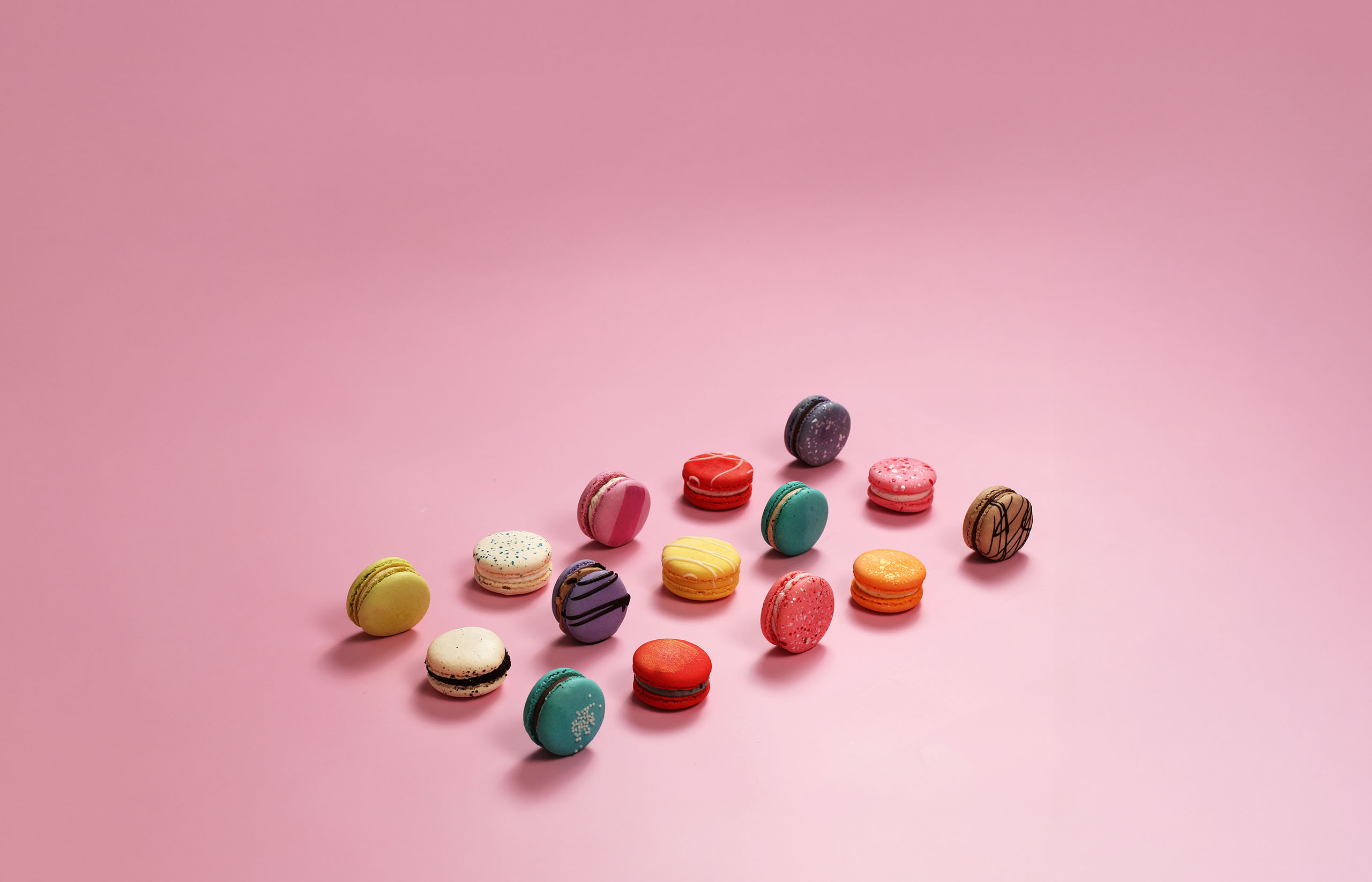 Delicious Mail Order Macarons and Cakes - Kayla's Cake